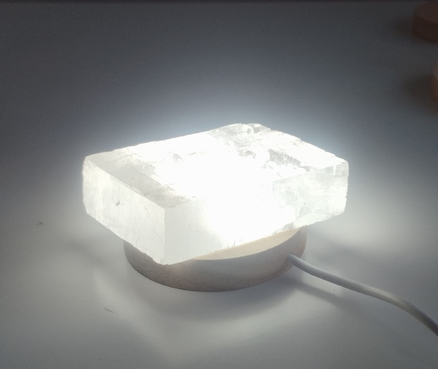 Led light crystal therapy – Miracle Begin